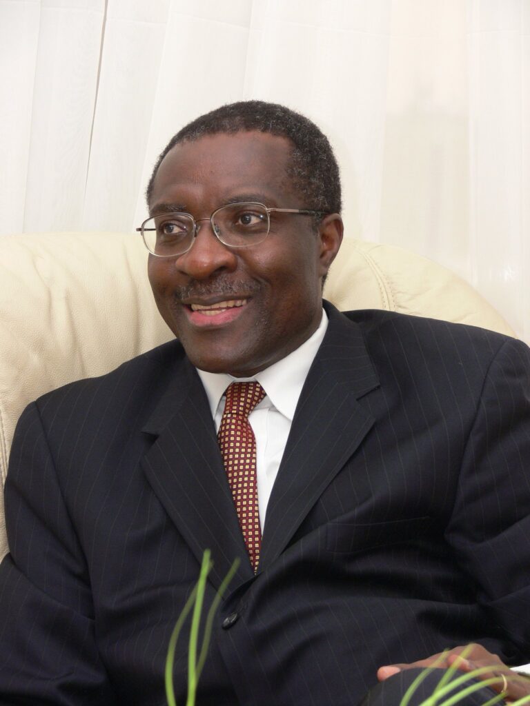 Dr Fomunyoh suggests governance model for post-Biya era. - Breaking ...